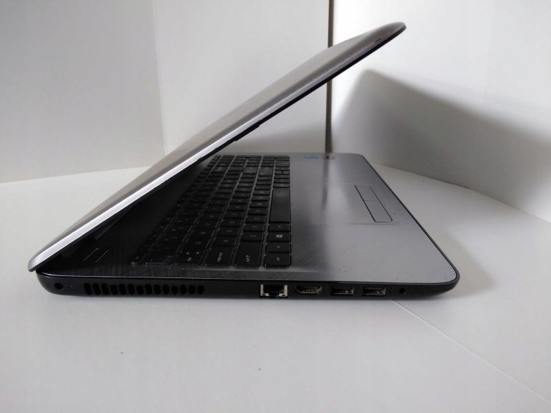 LAPTOP HP BCM943142Y NA CZĘŚCI!! - 7638125488 - oficjalne archiwum allegro