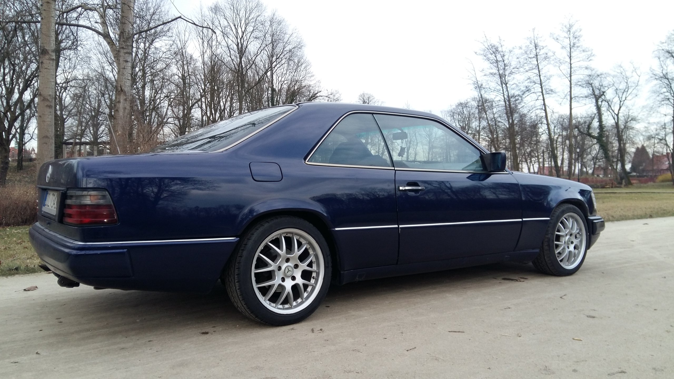 Mercedes E230 W124 Coupe 2.3 automat,skóra,klima - 7123348726 ...