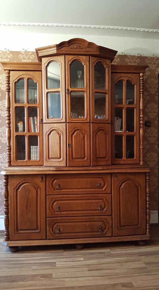 Meble dębowe: zestaw klasycznych dębowych mebli - 7300742333 ...