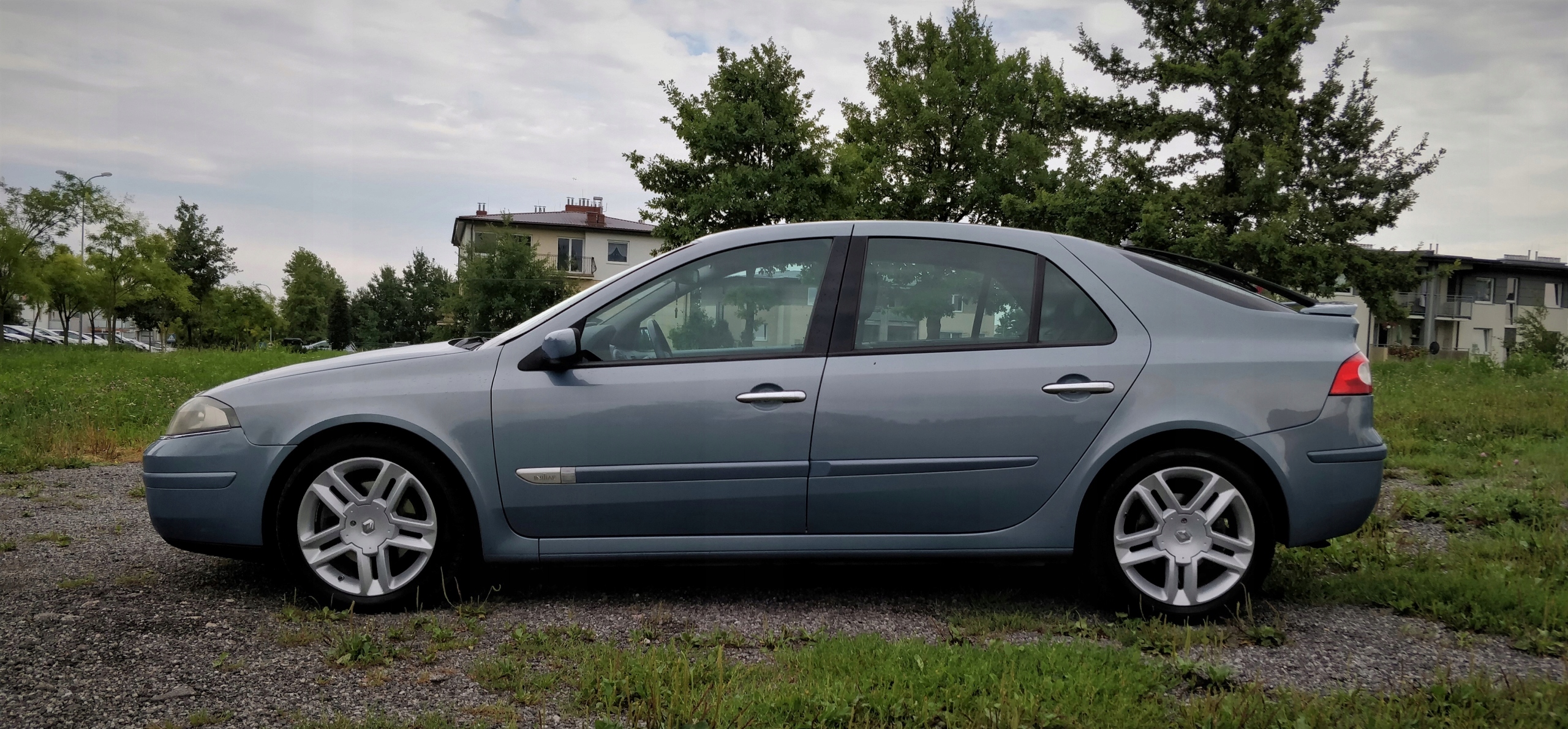 Renault Laguna II 2.0T - 7503536586 - oficjalne archiwum allegro