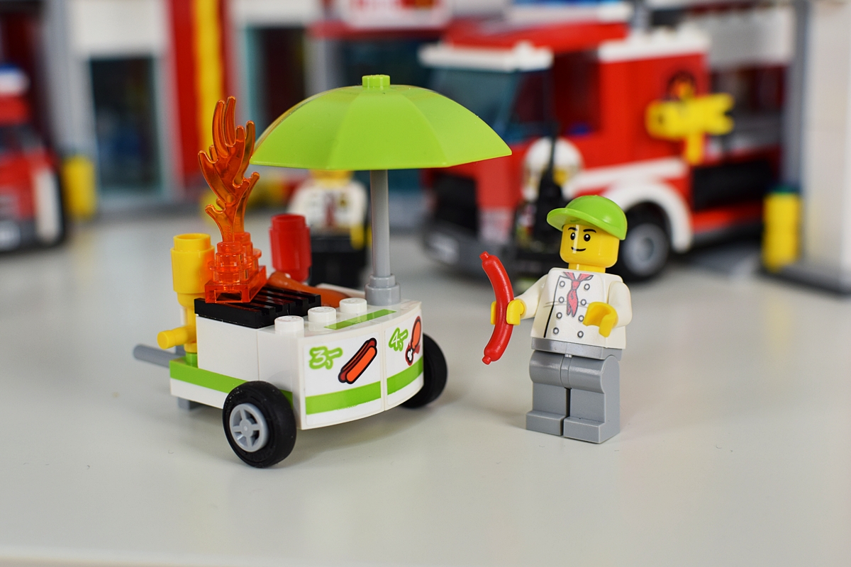 „Remiza strażacka” Lego City 60110 – recenzja zestawu klocków - Allegro.pl