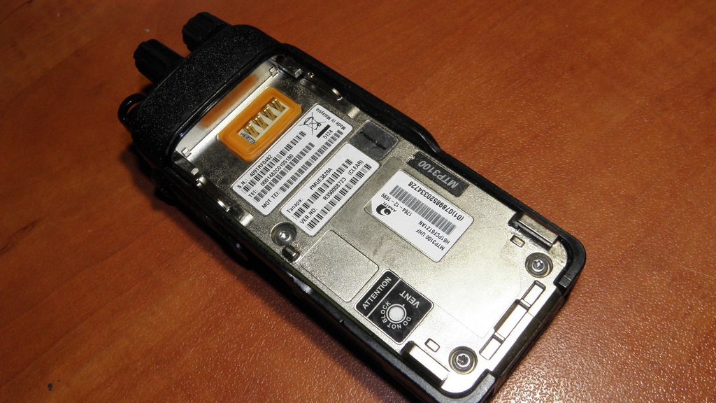 Motorola TETRA MTP 3100 350-440 Mhz REPEATER ! - 6845365161 - oficjalne ...