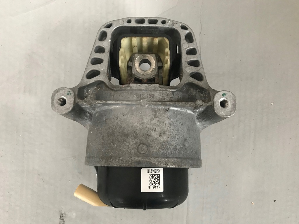 Audi A4 A5 8W Poduszka Silnika Łapa 8W0199371BD - 7673156917 ...