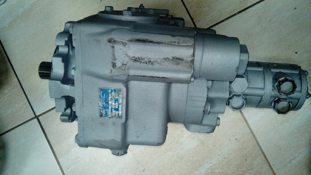 Pompa hydrauliczna tłoczkowa TYP SPV-22 DANFOSS - 7089850762 - oficjalne archiwum Allegro