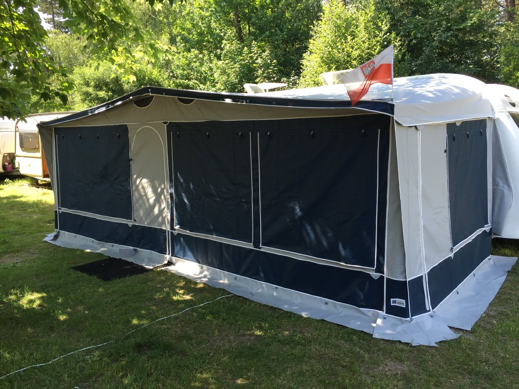 PRZYCZEPA KEMPINGOWA HOBBY 640 VIP Z PRZEDSIONKIEM - 7247560046 ...