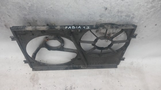 SKODA FABIA II OBUDOWA WENTYLATORÓW 6Q0121207F - 6893526313 - oficjalne ...