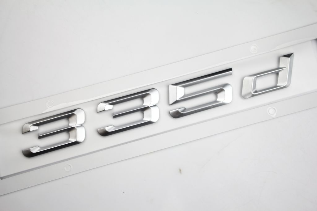 Logo emblemat znaczek napis naklejka BMW 335d - 7069541498 - oficjalne ...