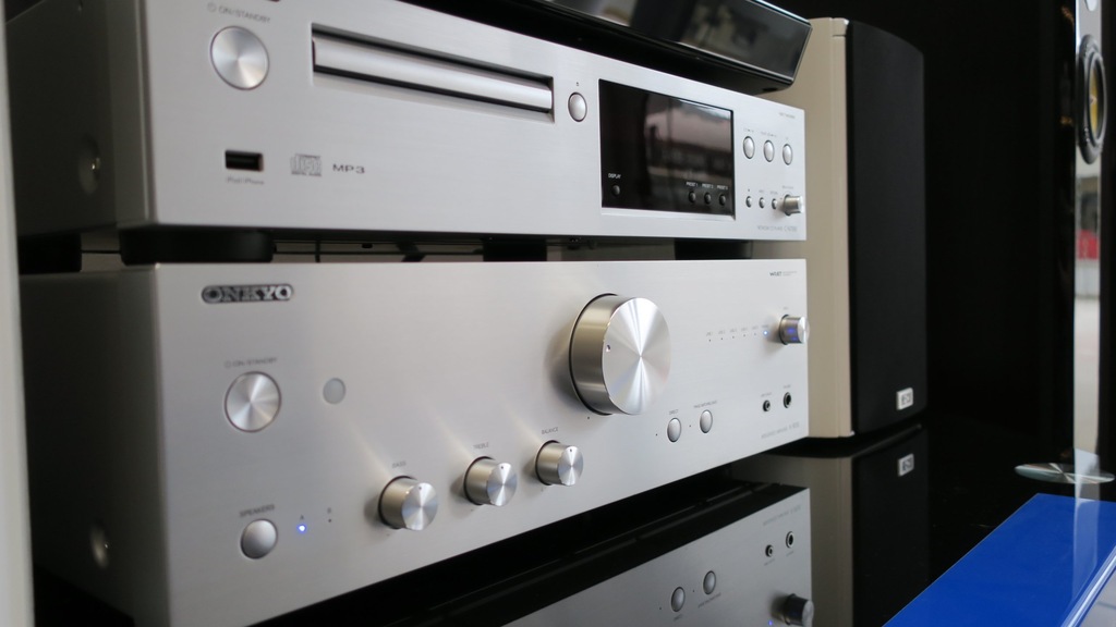 ONKYO A-9050 SREBRNY ANALOGOWY WZMACNIACZ STEREO - 7047679385 - oficjalne archiwum Allegro