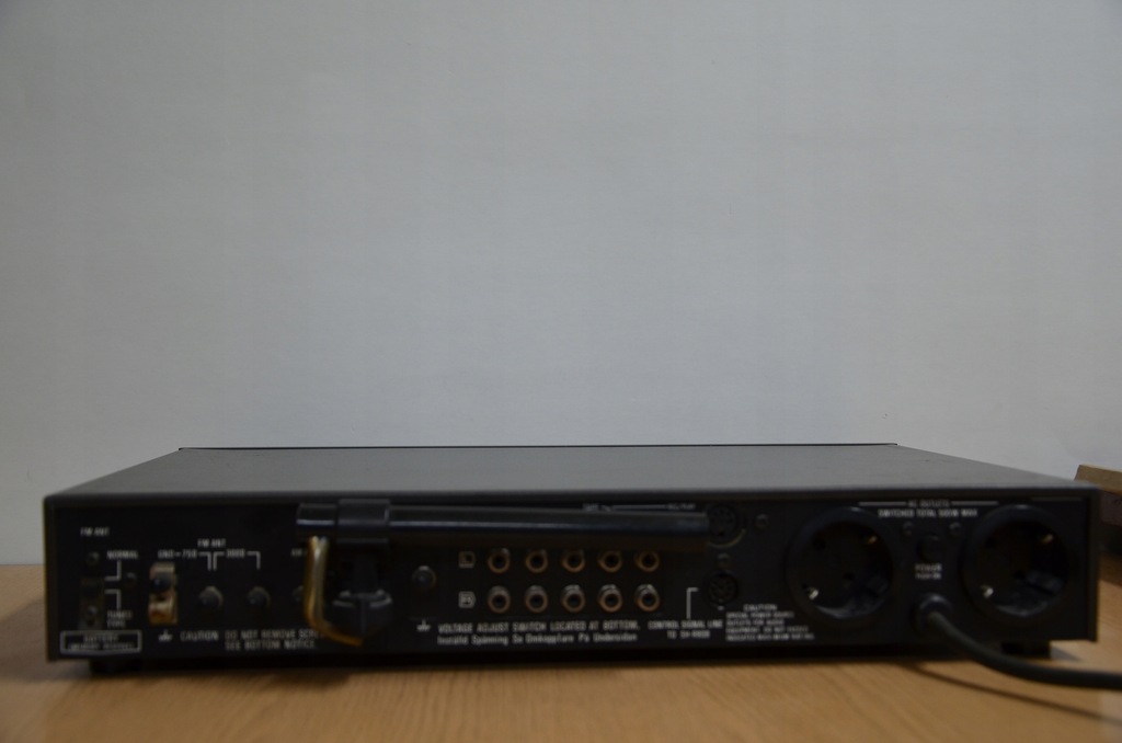 PRZEDWZMACNIACZ I TUNER TECHNICS ST-K808 OKAZJA!!! - 7664409923 - oficjalne archiwum Allegro