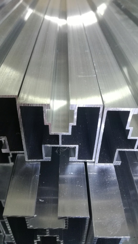 Profil montażowy aluminiowy, szyna PV 40X40 - 7513128380 - oficjalne ... Profil montażowy aluminiowy, szyna PV 40X40 - 7513128380 - oficjalne ...
