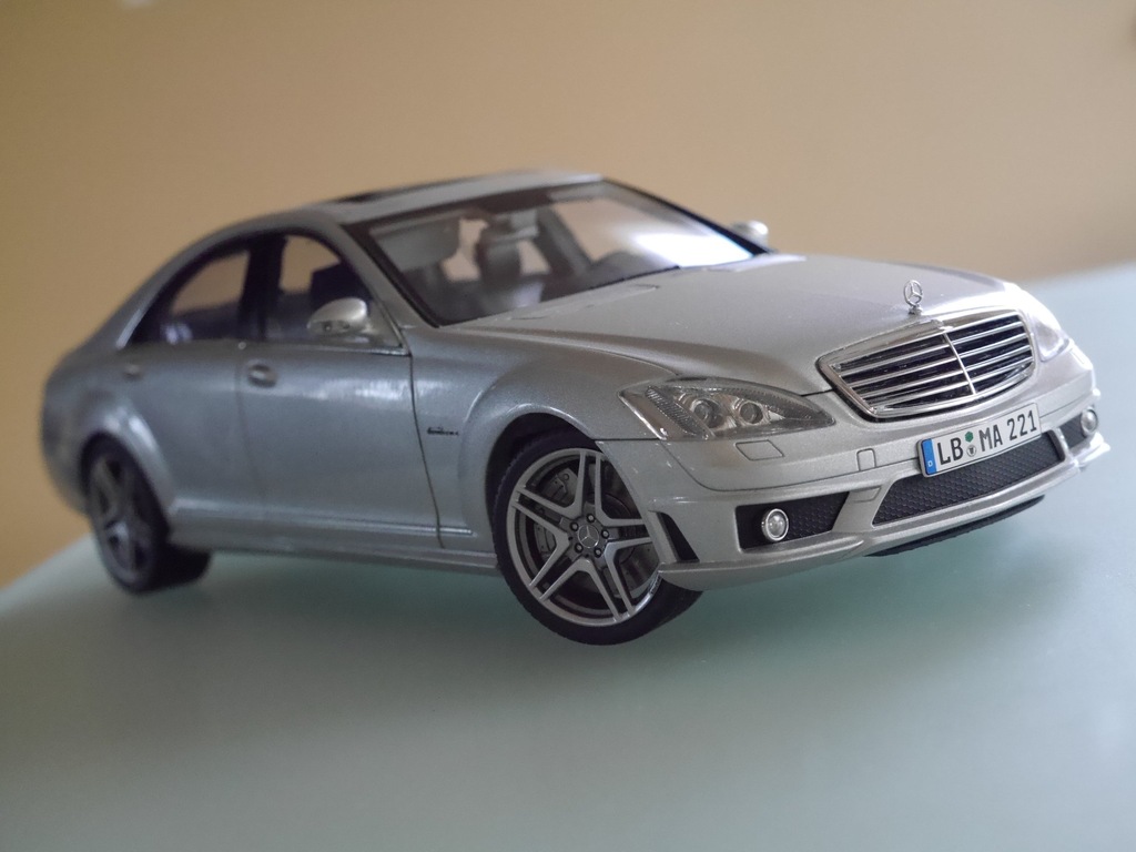 MERCEDES S63 AMG W221 AUTOART 1/18 BCM. !!! - 7261168222 - oficjalne ...