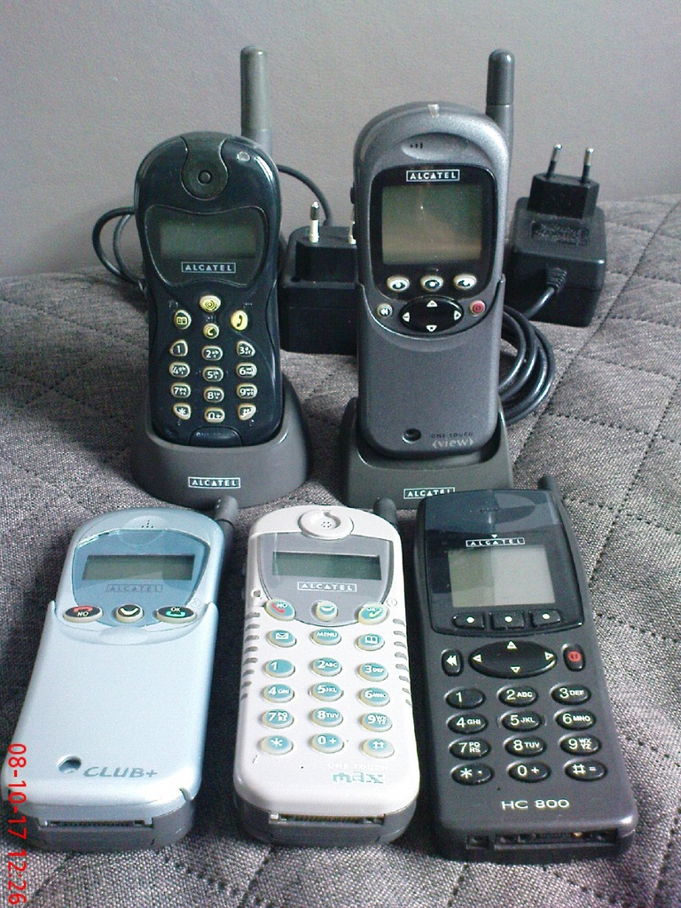 Alcatel One Touch Club View Max HC 800 stare - 7068972878 - oficjalne ...