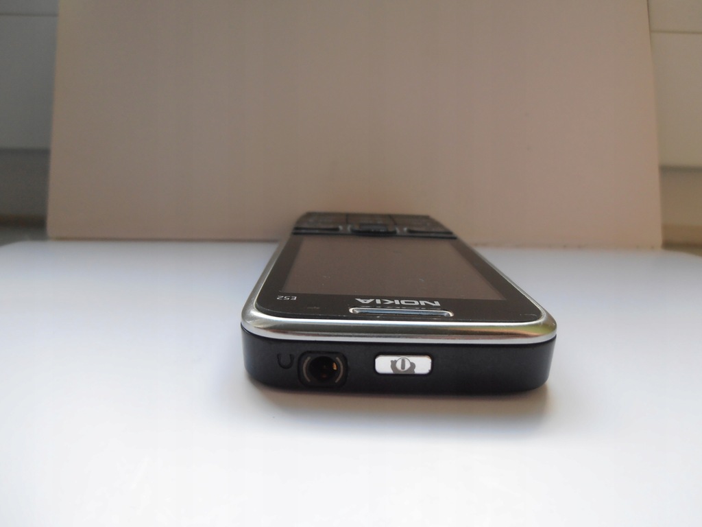 Nokia E-52 Bez blokady simlocka - 7714712216 - oficjalne archiwum Allegro