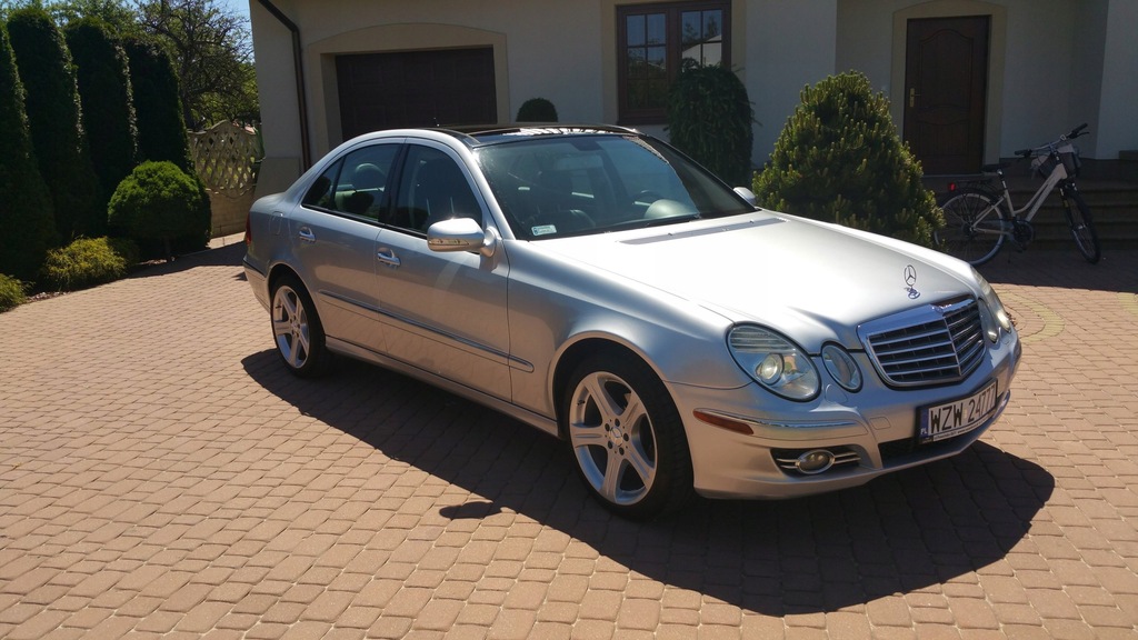Mercedes W211 E320 CDI 2007/2008 - 7387569571 - oficjalne archiwum Allegro